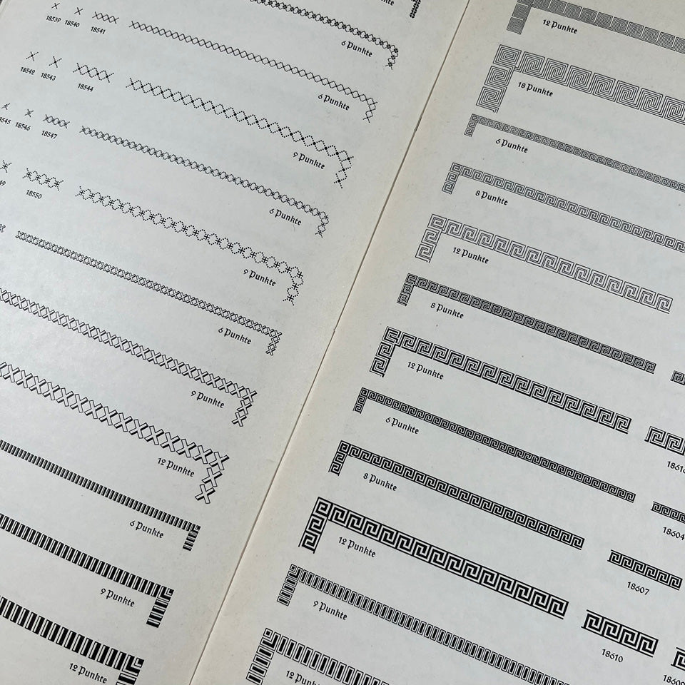 Neue Einfassungen von Gebr. Klingspor (New borders from Gebr. Klingspo – Katherine Small Gallery